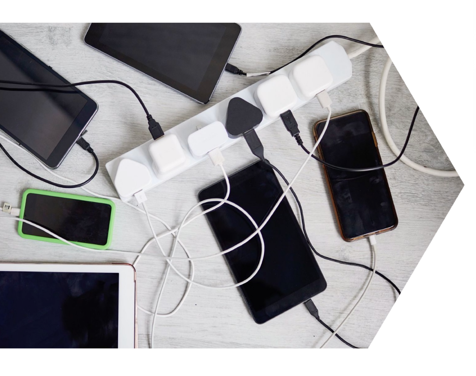 UniDock Intelligent Phone Charging Station - Datamation